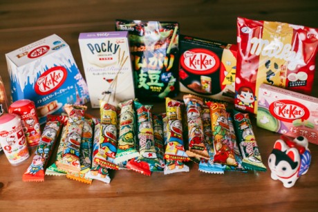 Sweet & spicy Japan, our Candysan haul review - The cat you and us